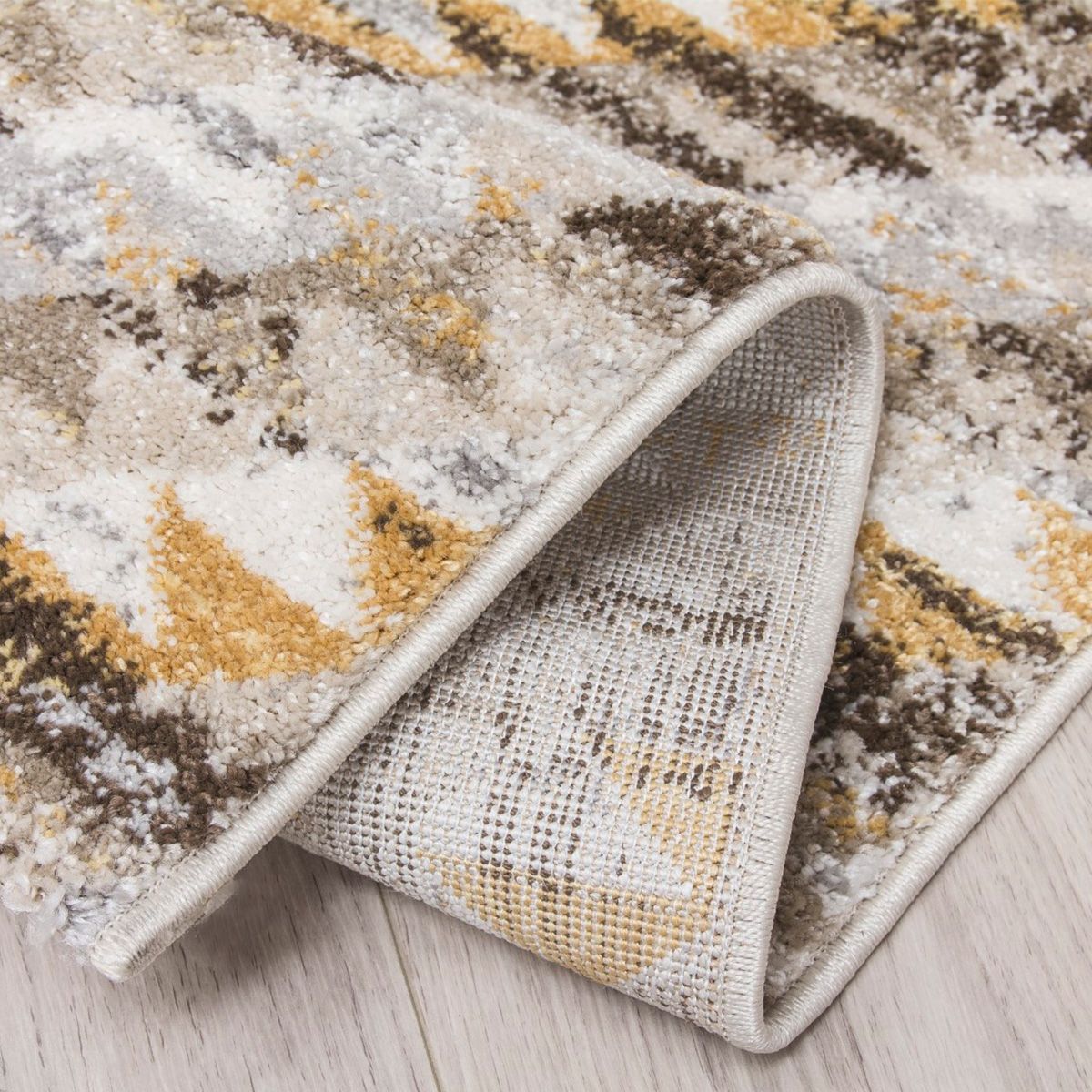 Ardenne Azteca Ochre-XRUGS