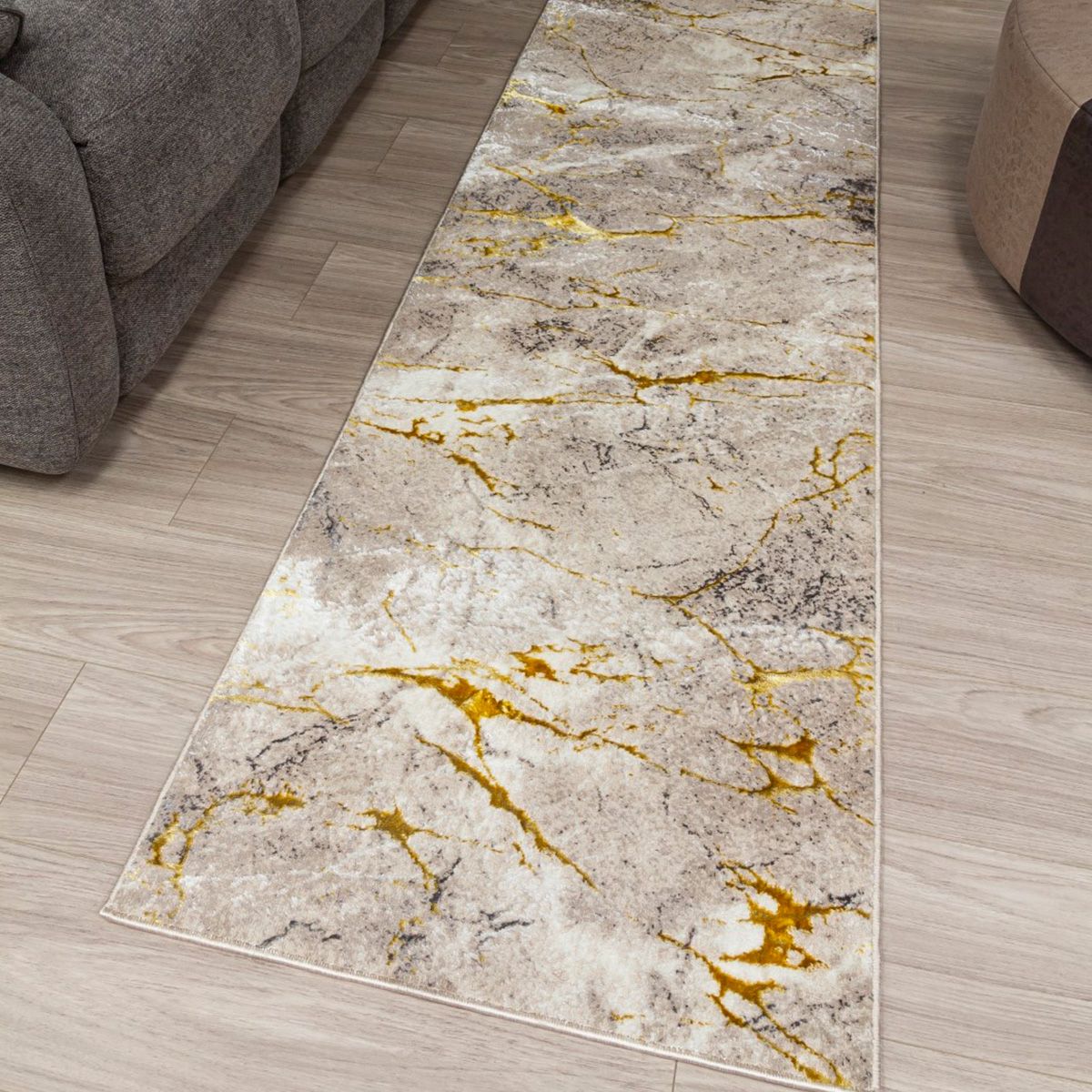 Glitz Marble Ochre-XRUGS