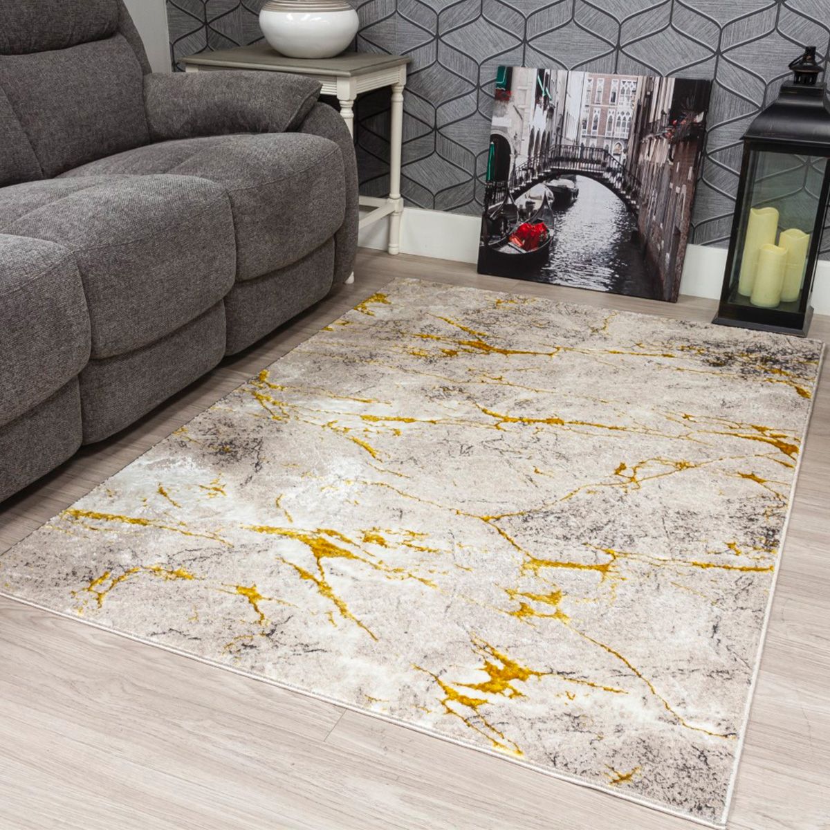 Glitz Marble Ochre-XRUGS
