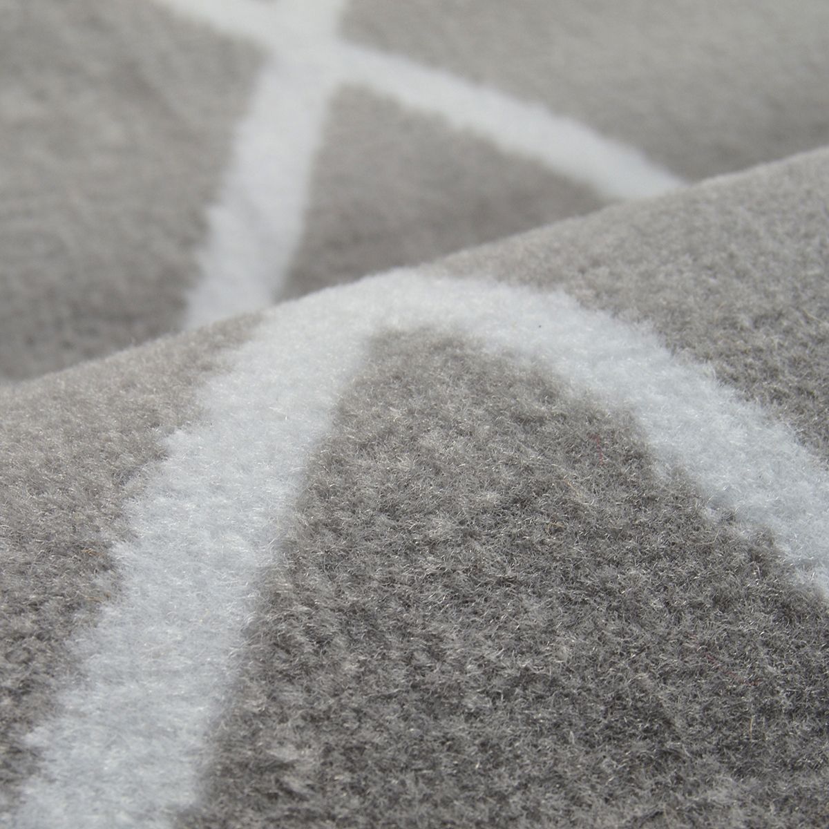 Aria Geo L Grey-RUGS