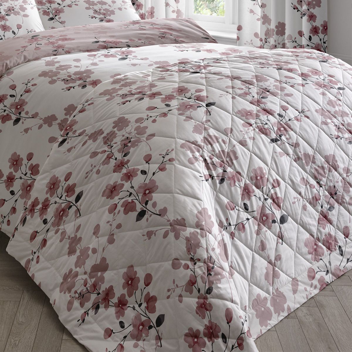 nadia blush blush 230x200