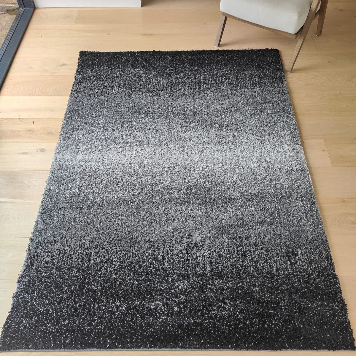 Oslo Linear Grey-XRUGS