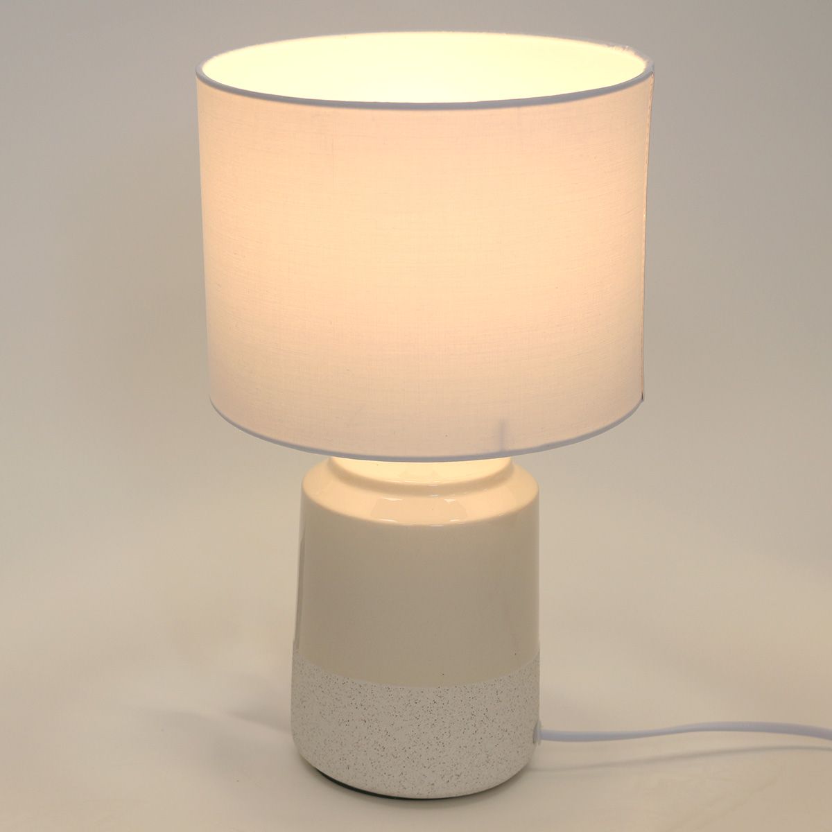 pop white white lamp
