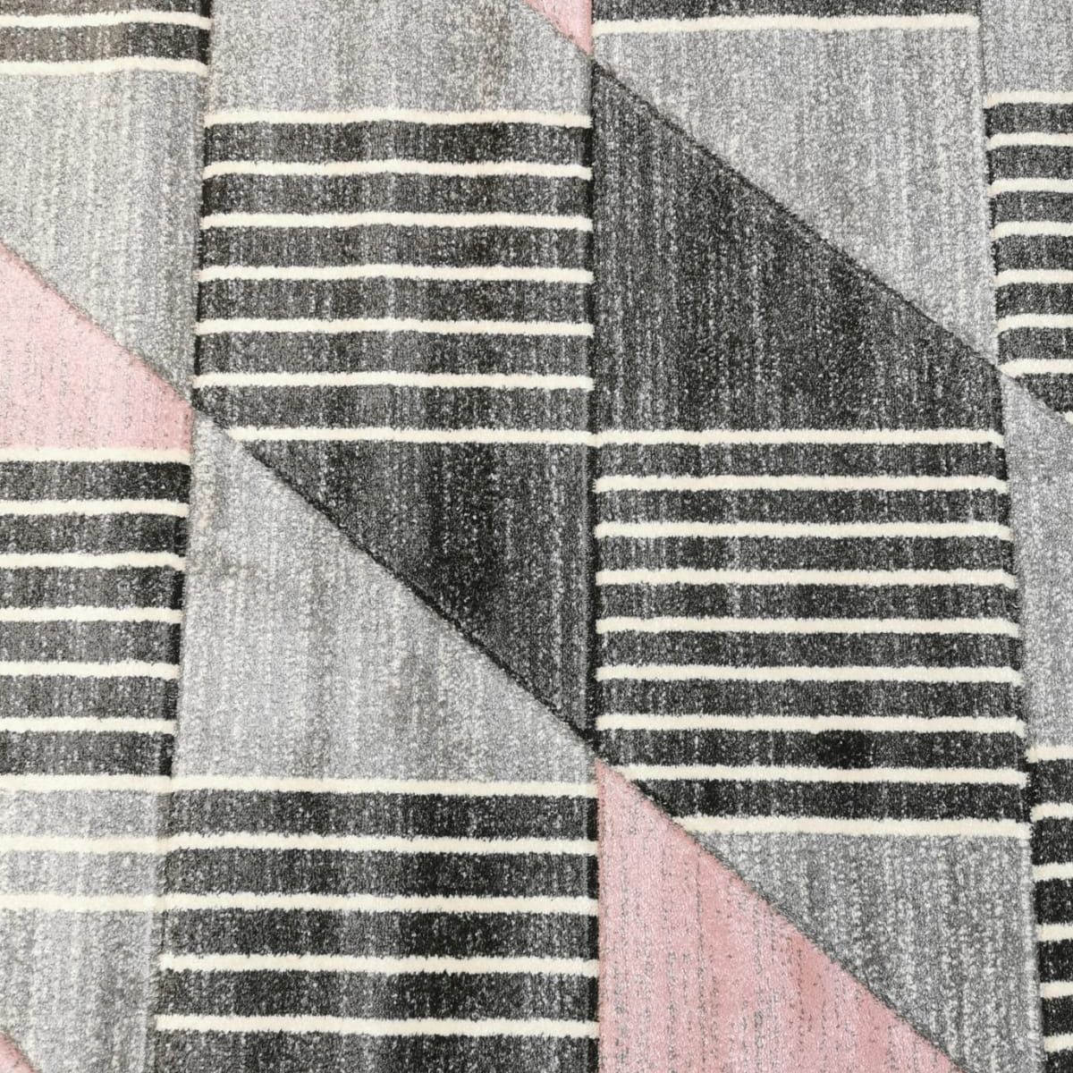 Triangle Boston Blush-XRUGS